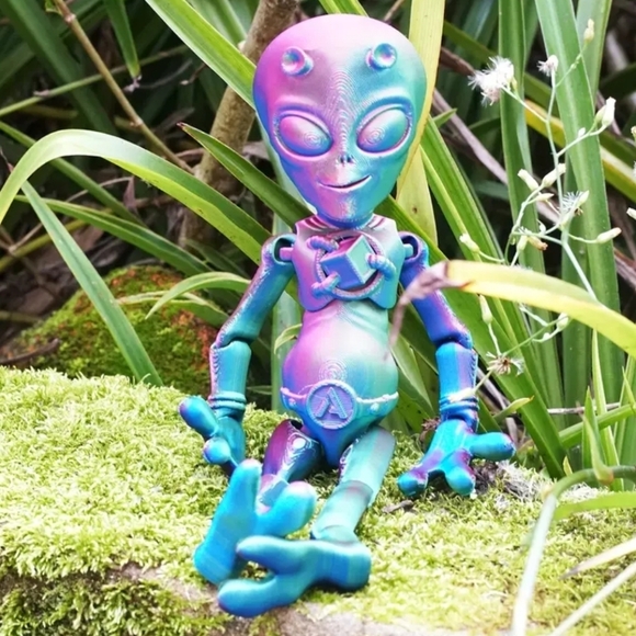 Other | Nwt 3d Printed Alien Figurine | Poshmark